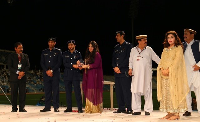 Qatar National Day : Expatriate Communities Grand Show of Solidarity ...