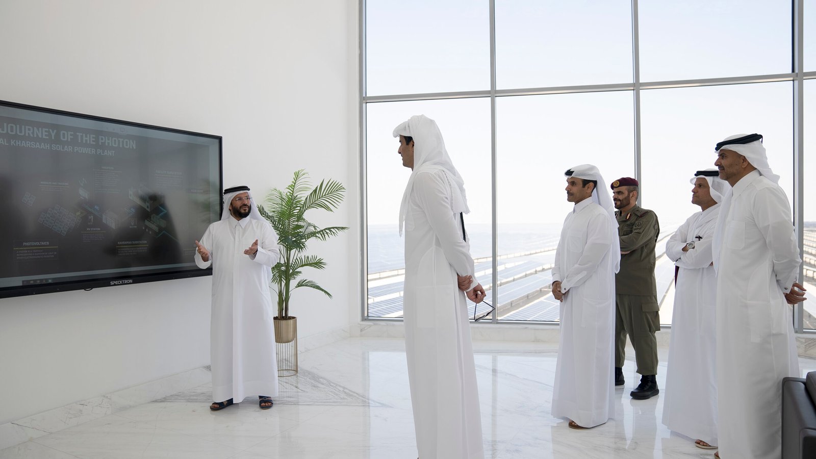 Qatar: Amir Of Qatar Inaugurates Al-Kharsaah Solar Power Plant – Asian ...